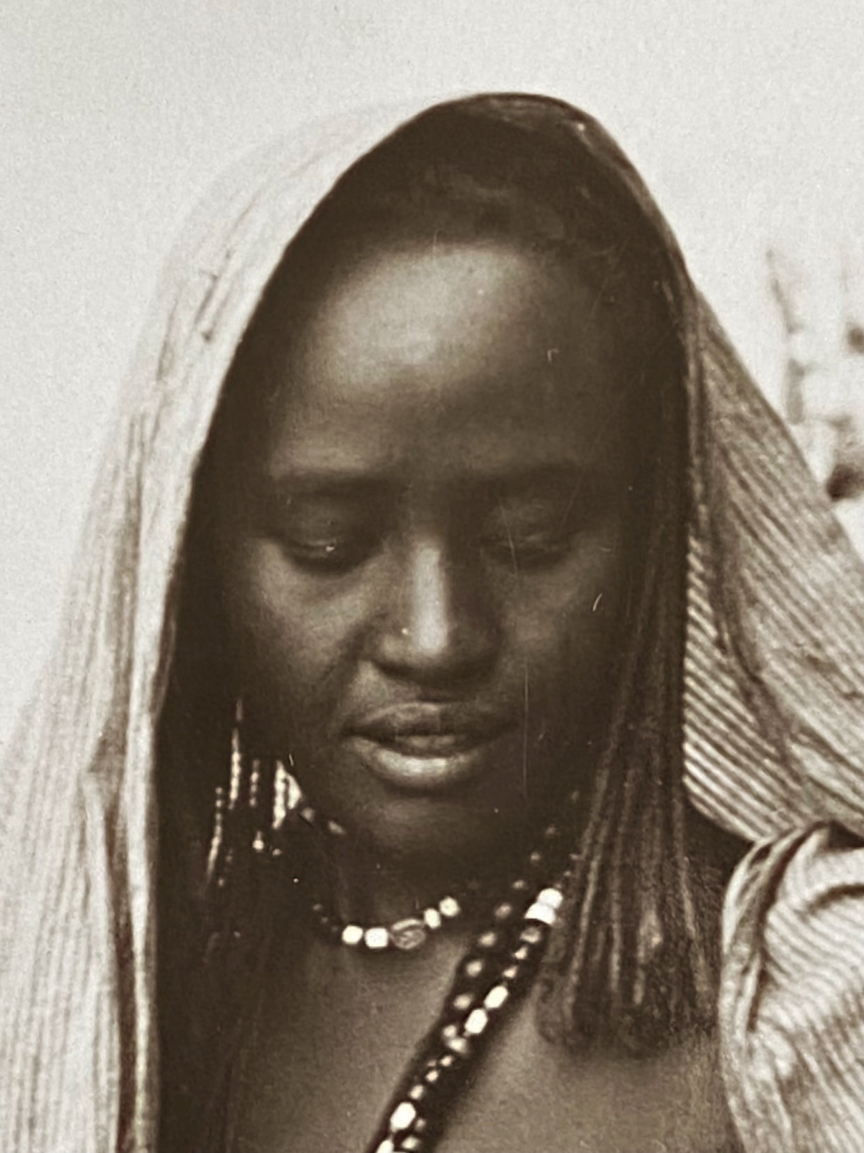 Hair Braiding in Northern Sudan Part 1 – Women's literacy in Sudan