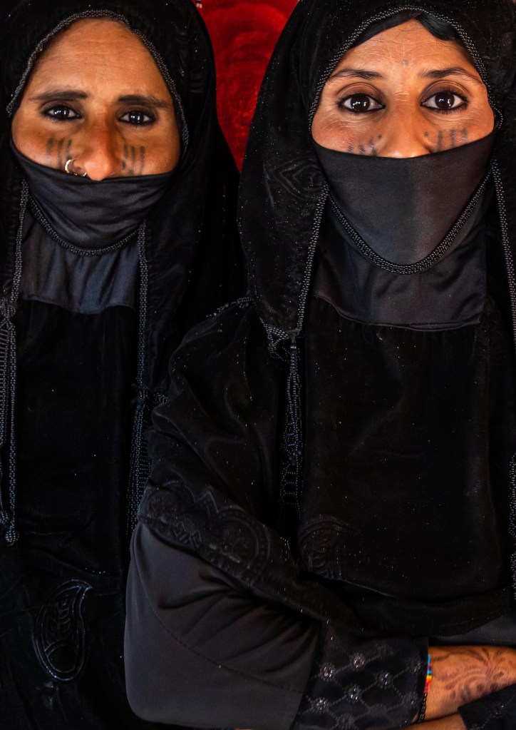 Rashaida Dress and Adornment Part 2 – Women's literacy in Sudan